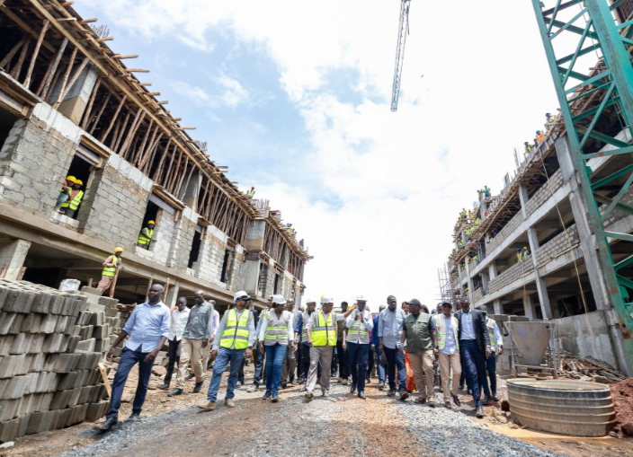 Ruto inspects ongoing construction of 4,500 affordable houses in Shauri ...
