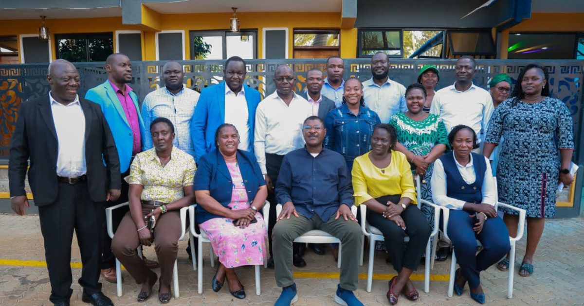 Wetang’ula rallies Busia MCAs to counter claims of Western ...