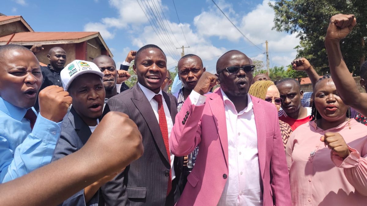 Protests in Murang’a as KUPPET members threaten to disobey court ruling ...