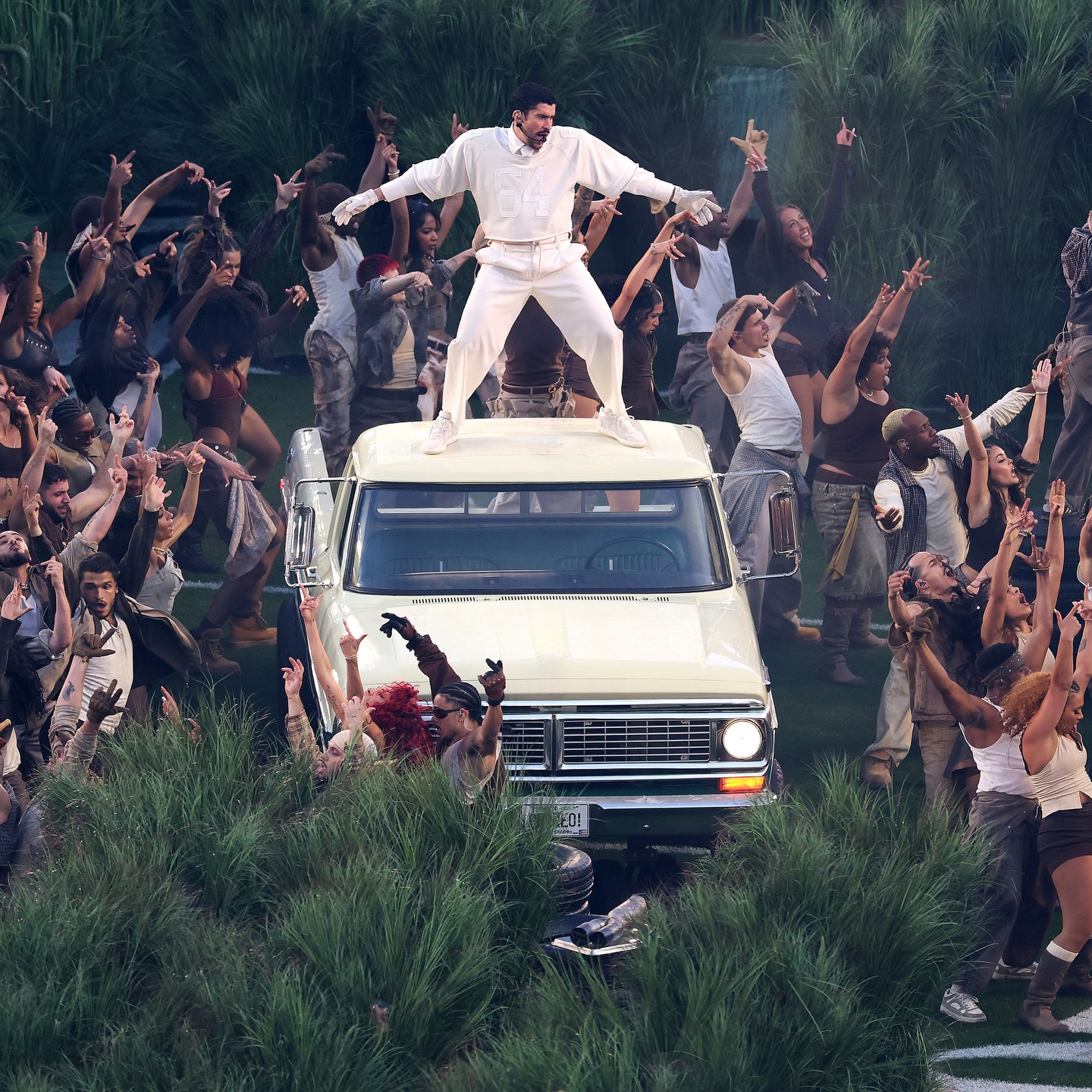 Bad Bunny sparks UK’s Latino moment as 100K fans line up to see him ...